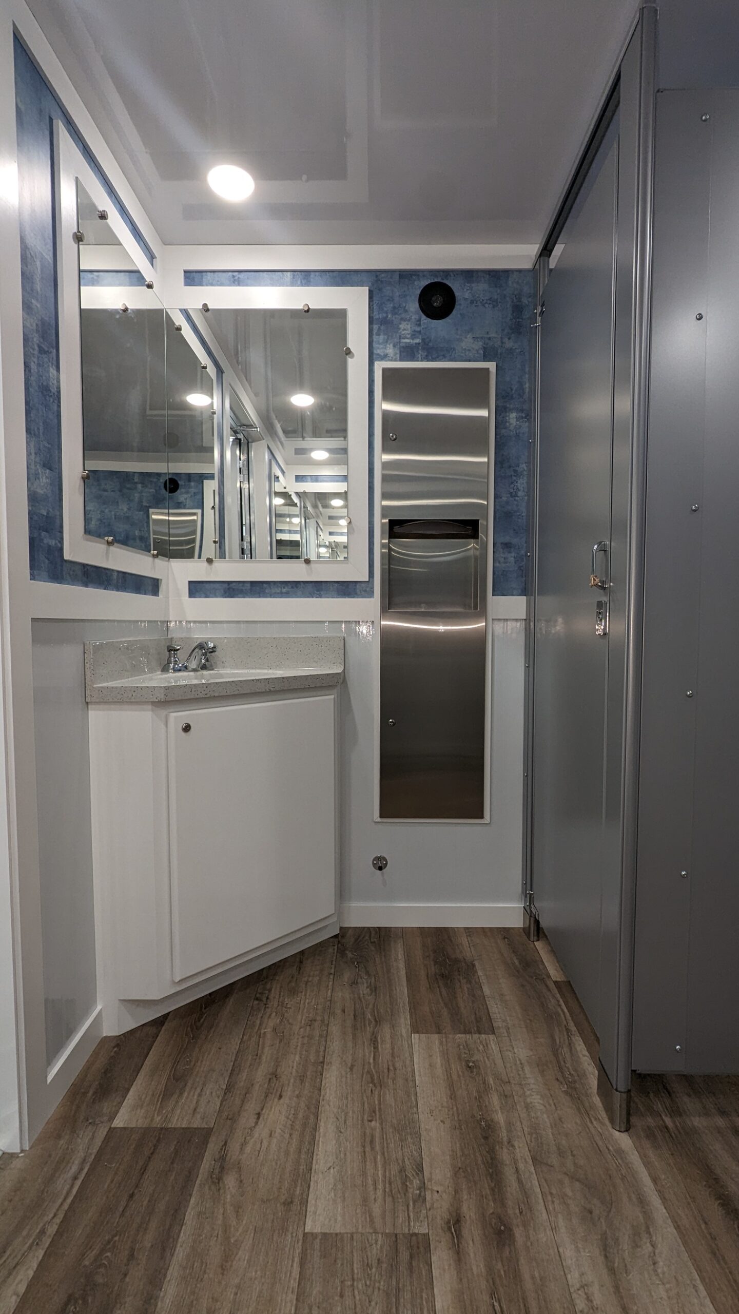 New Restroom Trailers - Ameri-Can