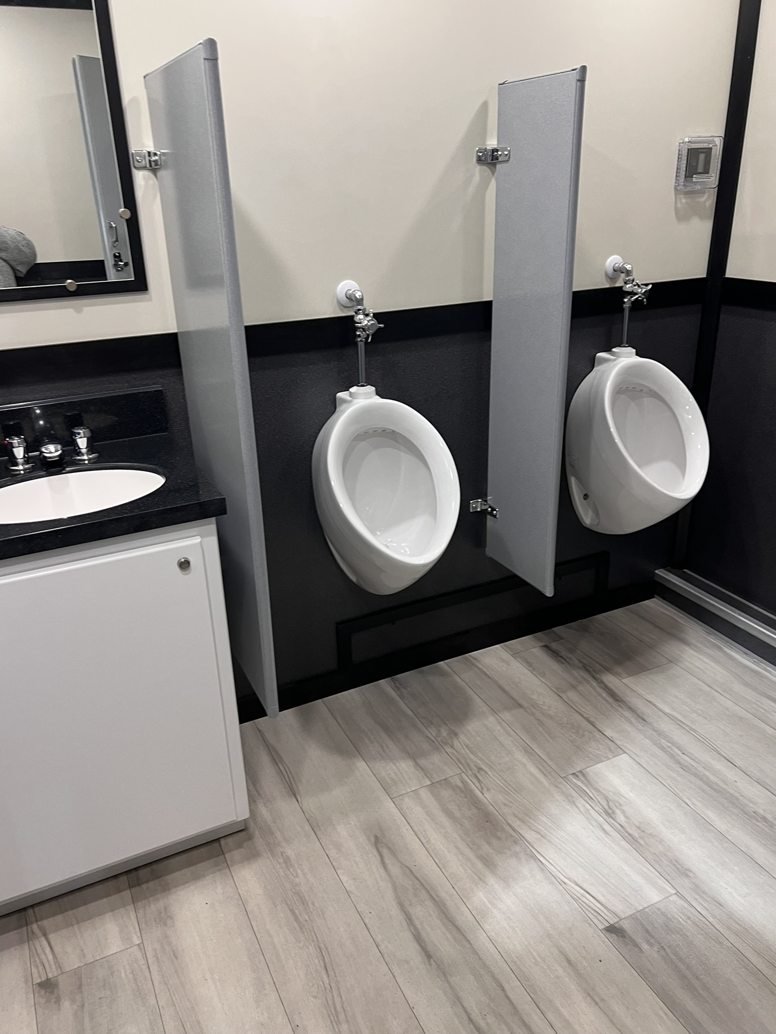 New Restroom Trailers - Ameri-Can