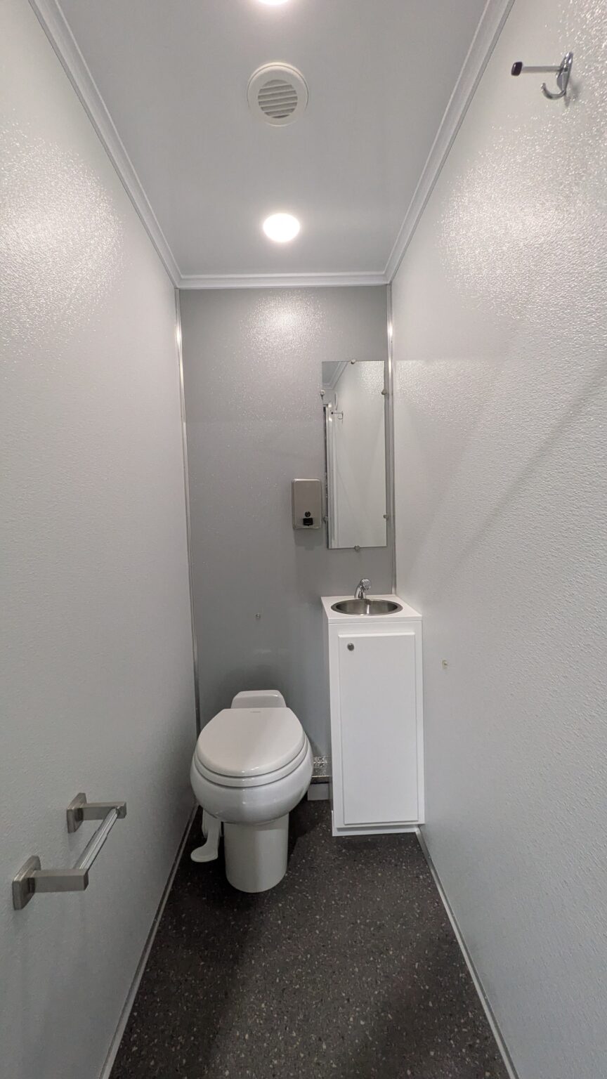 New Restroom Trailers - Ameri-Can