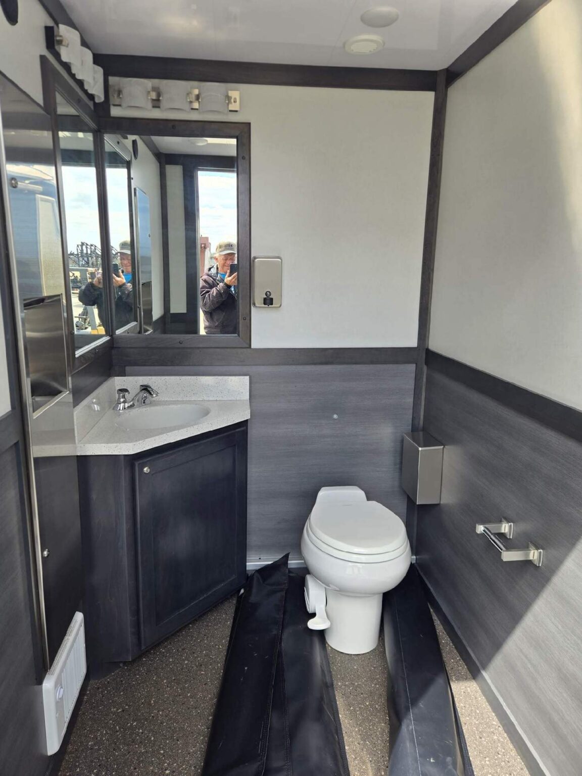 Used Restroom Trailers For Sale - Ameri-Can